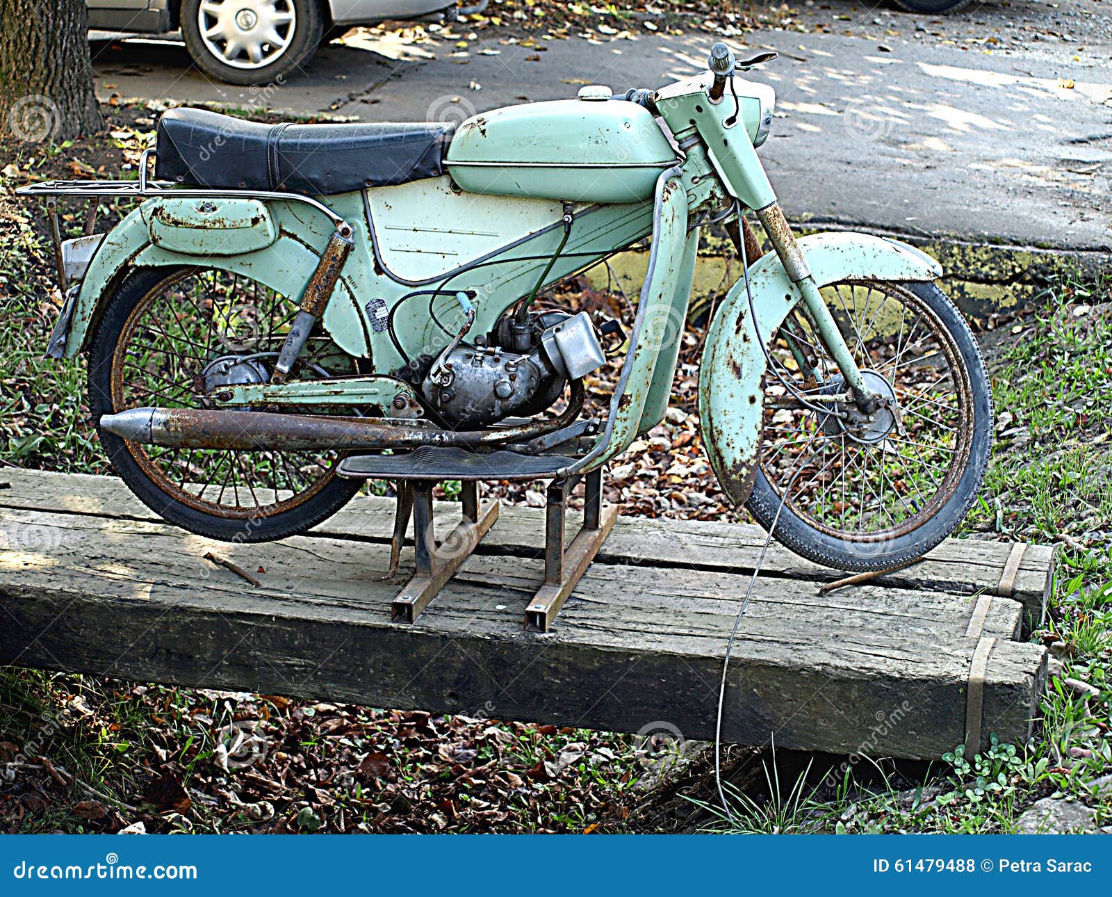 I vecchi motocicli fotografia stock. Immagine di antico - 61479488