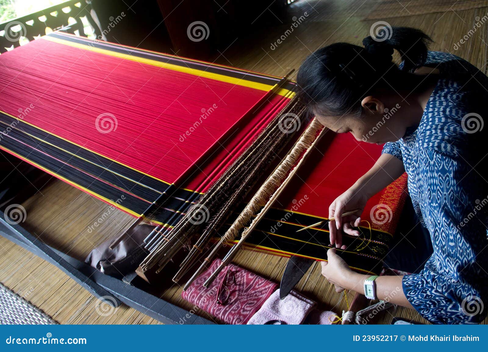 Iban people editorial photography. Image of artiste, design - 23952217