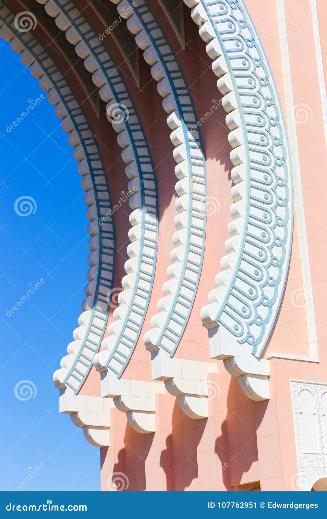 Ibn Battuta Gate - Dubai imagen de archivo. Imagen de estilo - 107762951