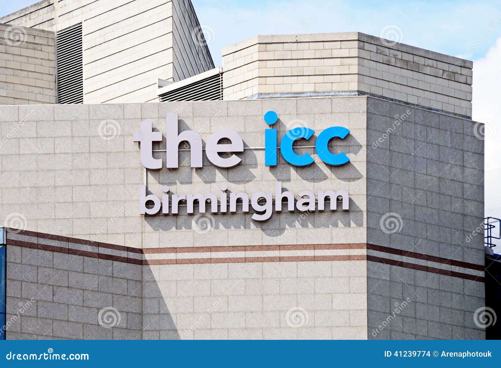 ICC, Birmingham imagen de archivo editorial. Imagen de sunlit - 41239774