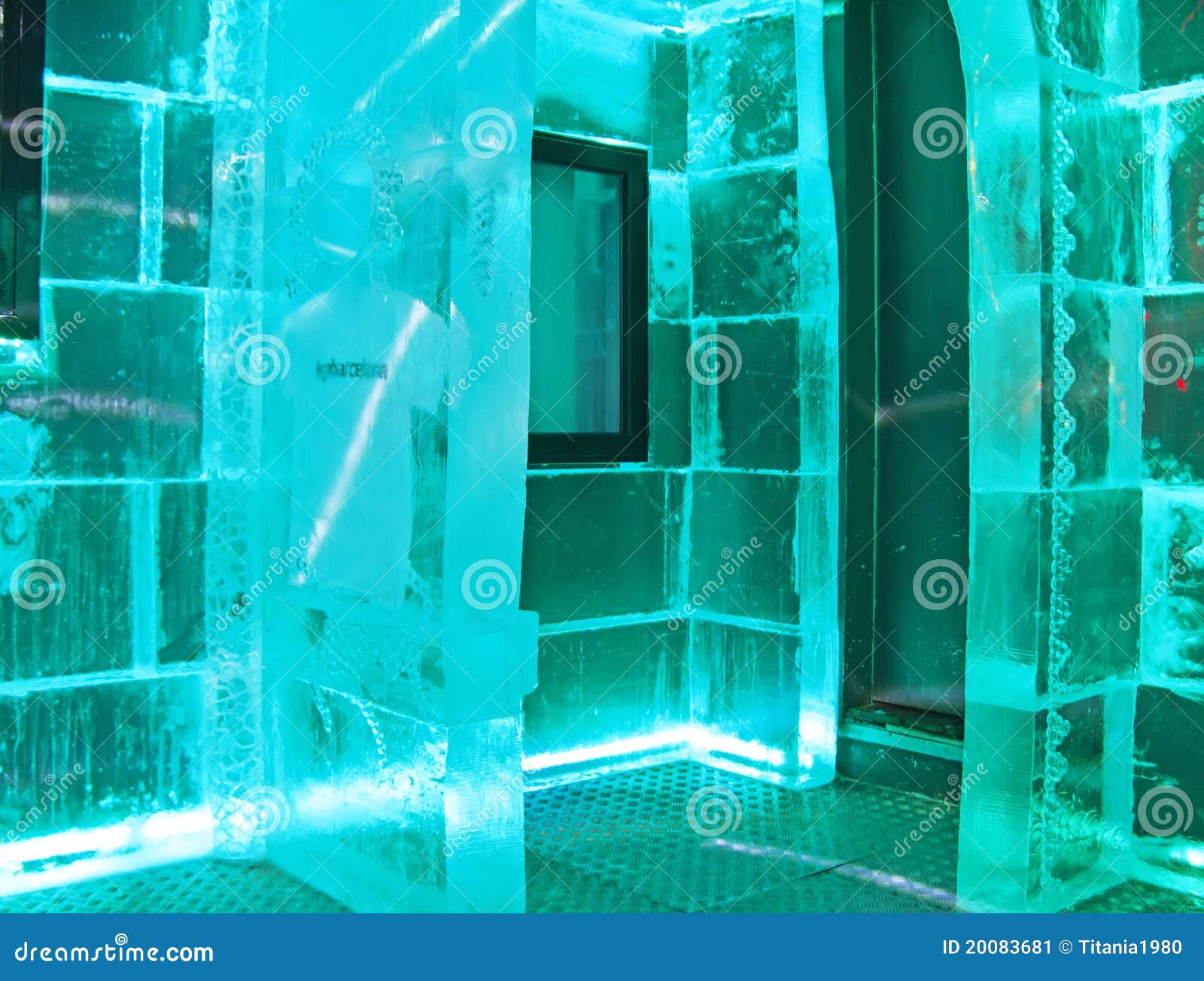 Ice Bar, Barcelona editorial photo. Image of transparent - 20083681