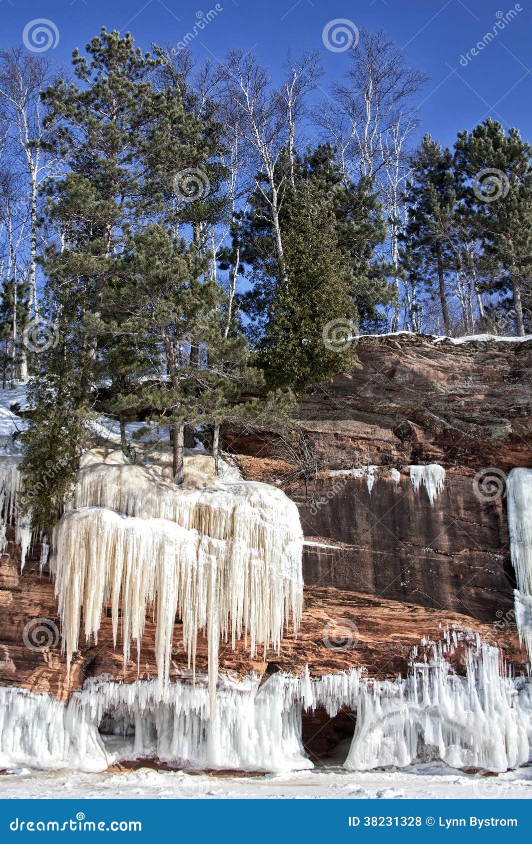 Ice caves of Lake Superior stock photo. Image of frozen - 38231328
