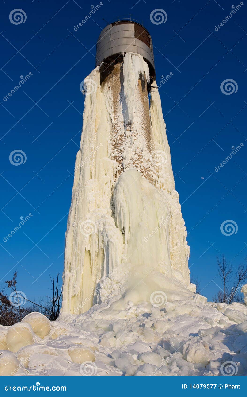 Ice-covered water tower stock image. Image of damage - 14079577