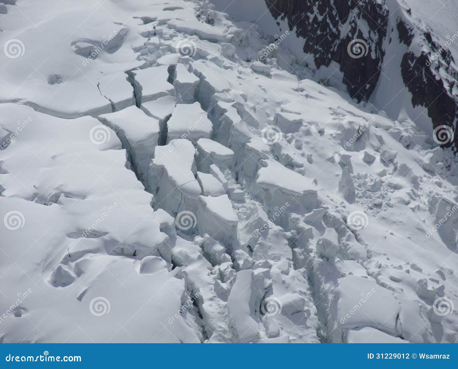 Ice cracks stock photo. Image of rock, patterns, blanc - 31229012
