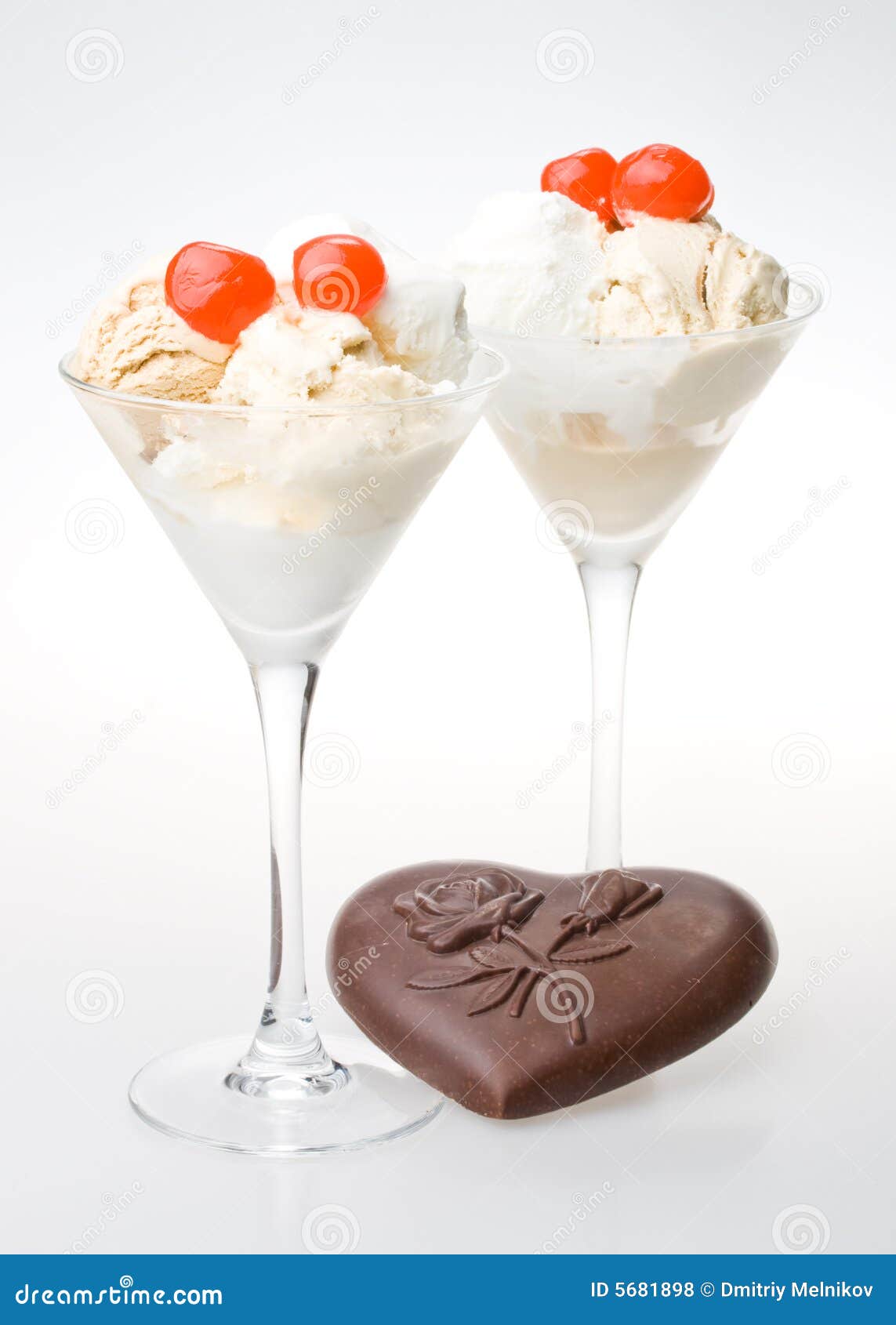 Ice-cream A Glass. Picture Image: 5681898