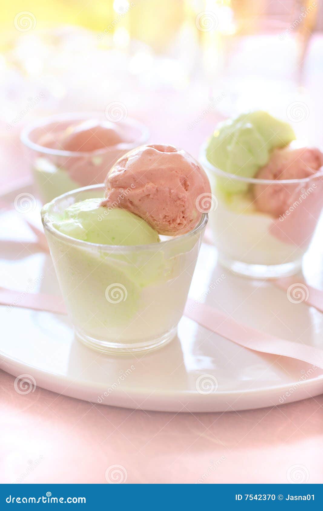 Ice cream in glass stock photo. Image of ceramic, cream - 7542370