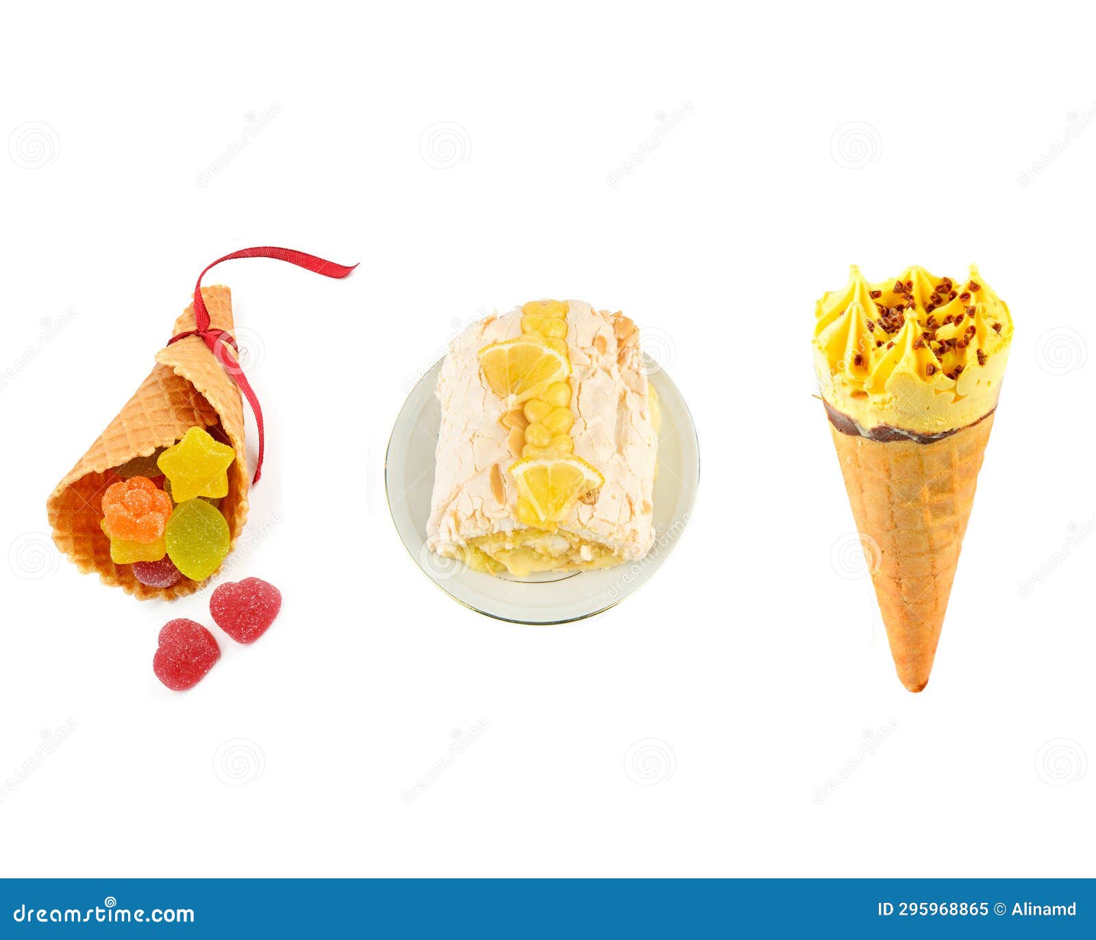 Ice Cream Meringue Cake With Strawberry Topping Royalty Free Stock Image