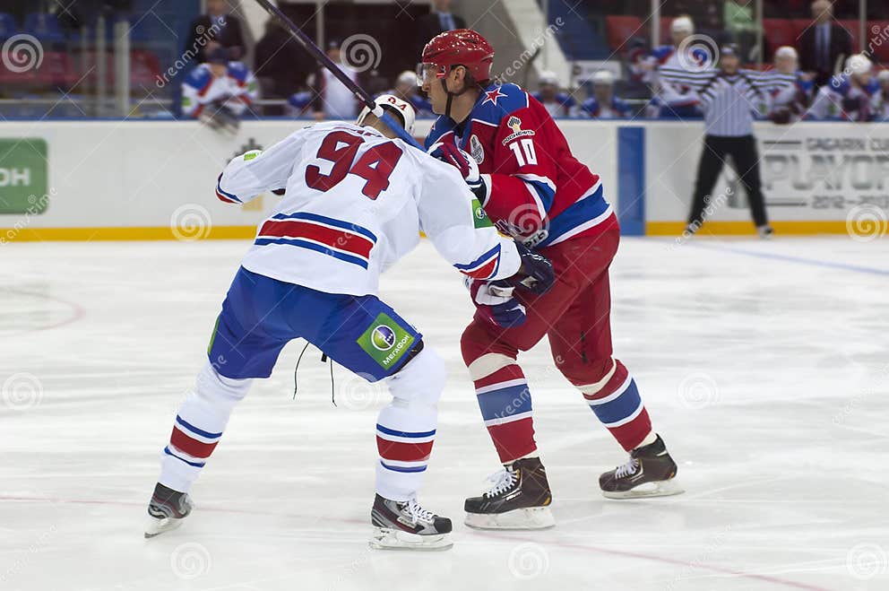 Ice fight editorial photo. Image of indoors, national - 29506746