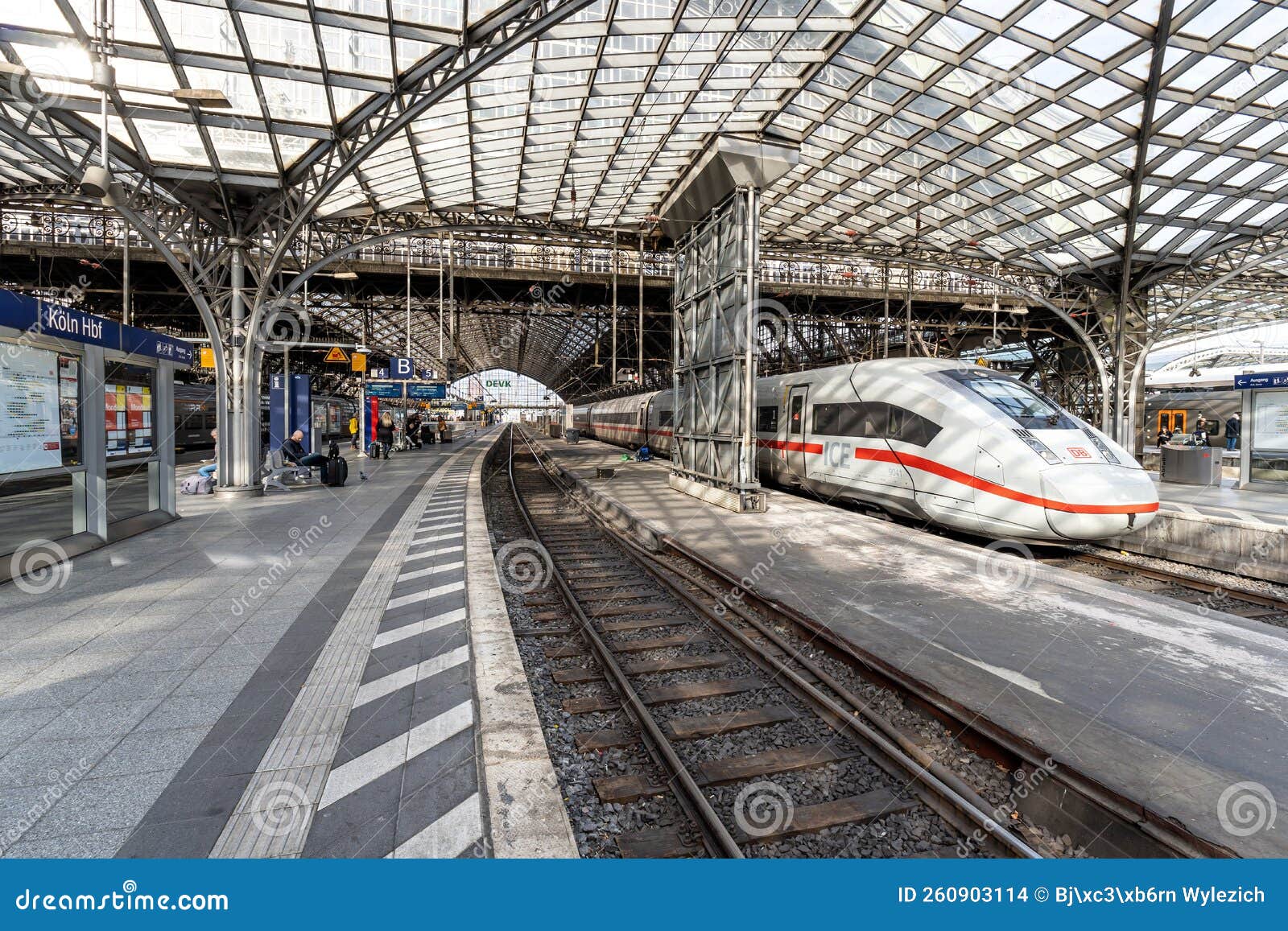 ICE 4 editorial stock image. Image of transportation - 260903114