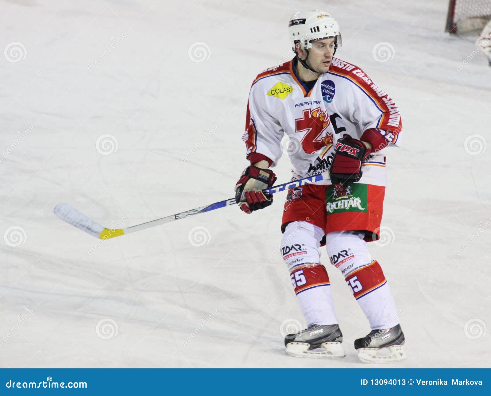 Ice hockey player editorial stock photo. Image of europe - 13094013