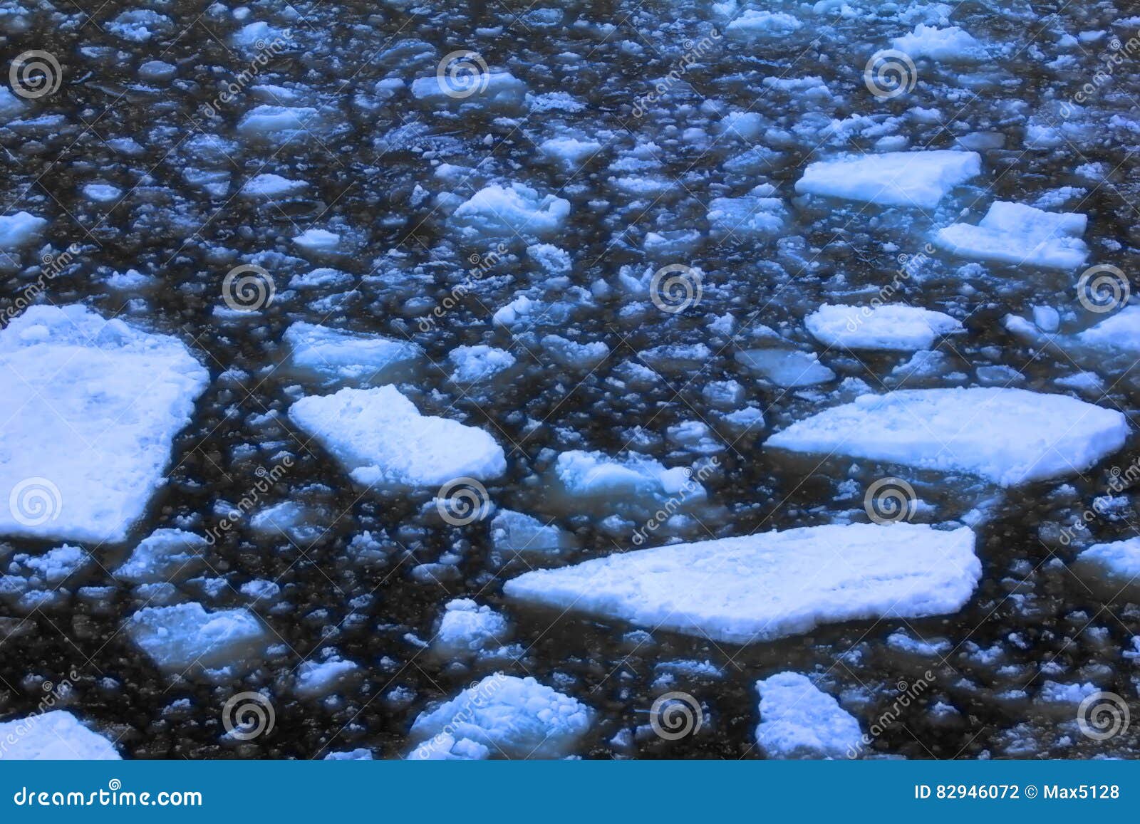 Ice and Ice Chips after Passage of Nuclear-powered Icebreaker Stock ...