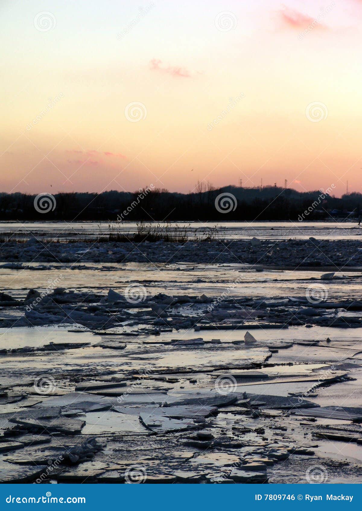 Ice Jam Picture. Image: 7809746
