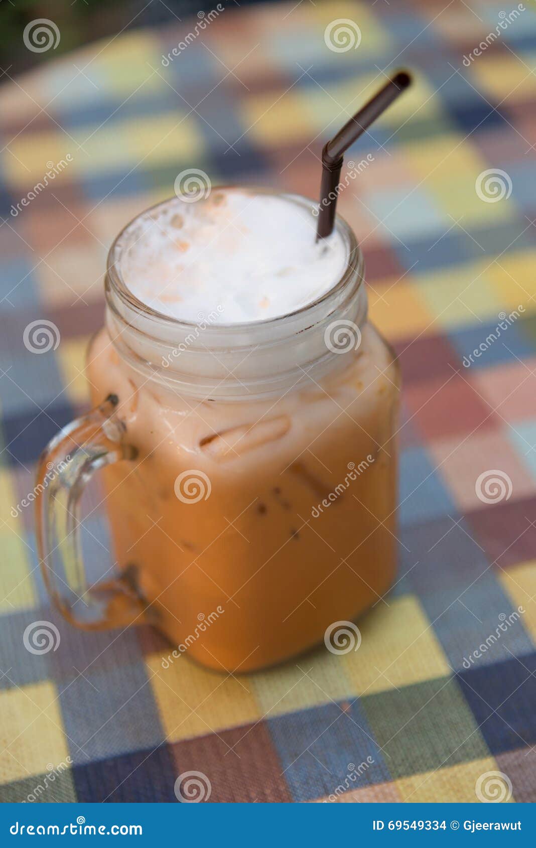 Straw Cube Royalty-Free Stock Image | CartoonDealer.com #94845934