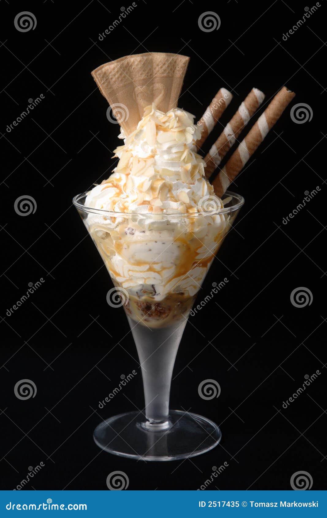 Ice parfait kremy obraz stock. Obraz złożonej z deliciouses - 2517435