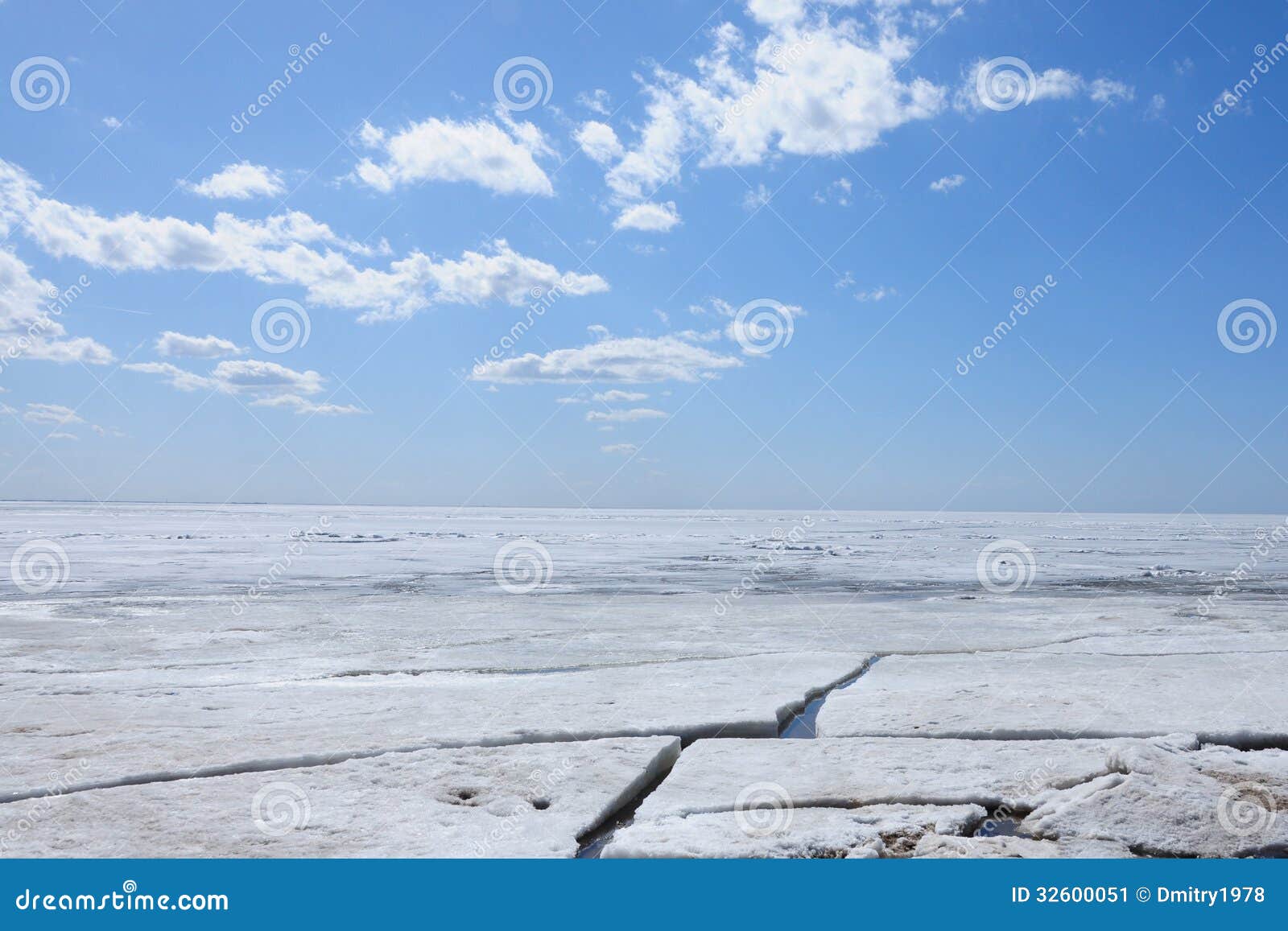 Cracked ice in the sea stock image. Image of panorama - 32600051