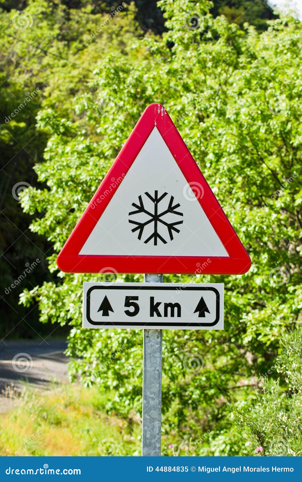 Ice signal stock image. Image of traffic, sparse, equipment - 44884835
