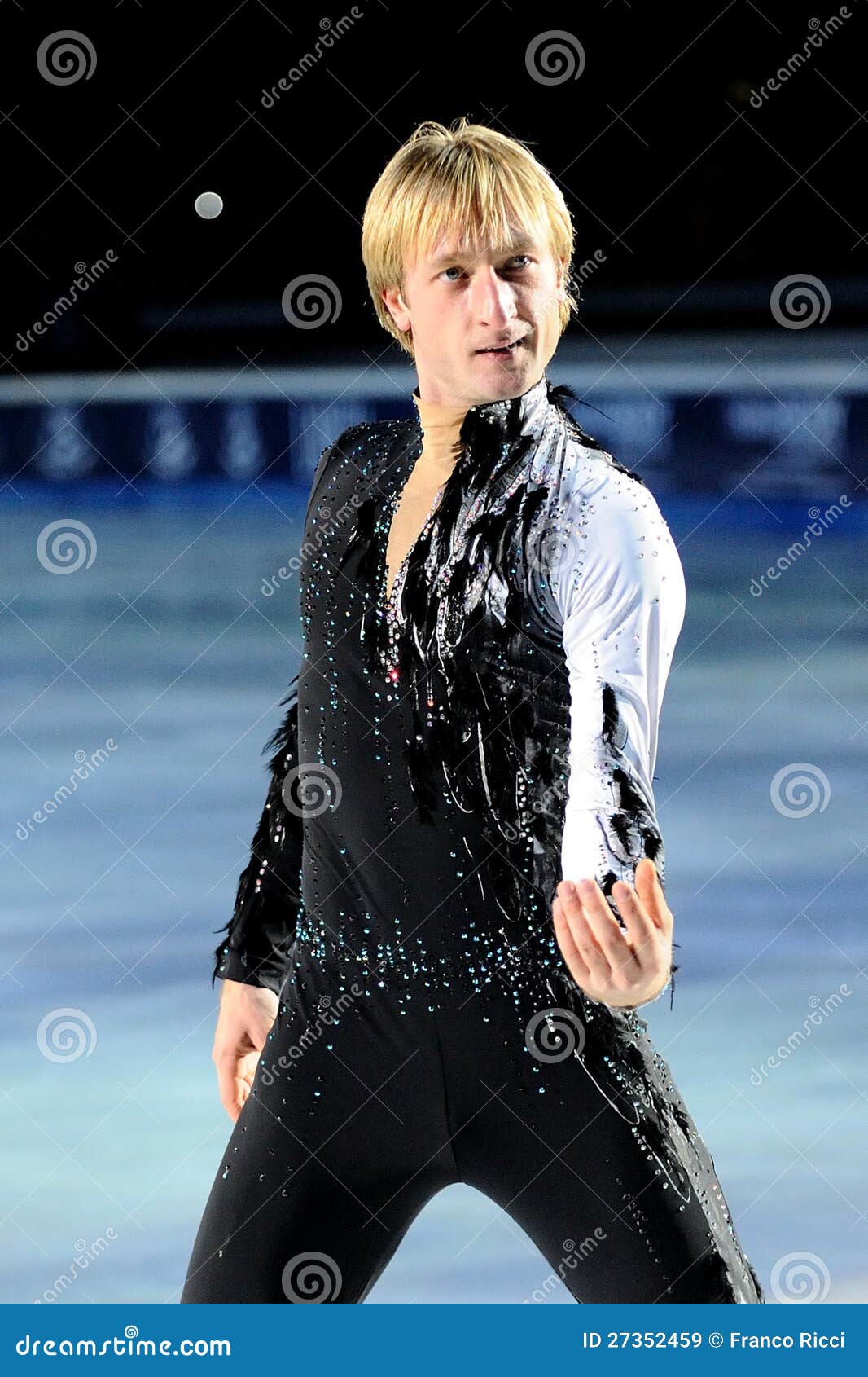 Ice Skater Evgeni Plushenko Editorial Stock Image - Image of blades ...