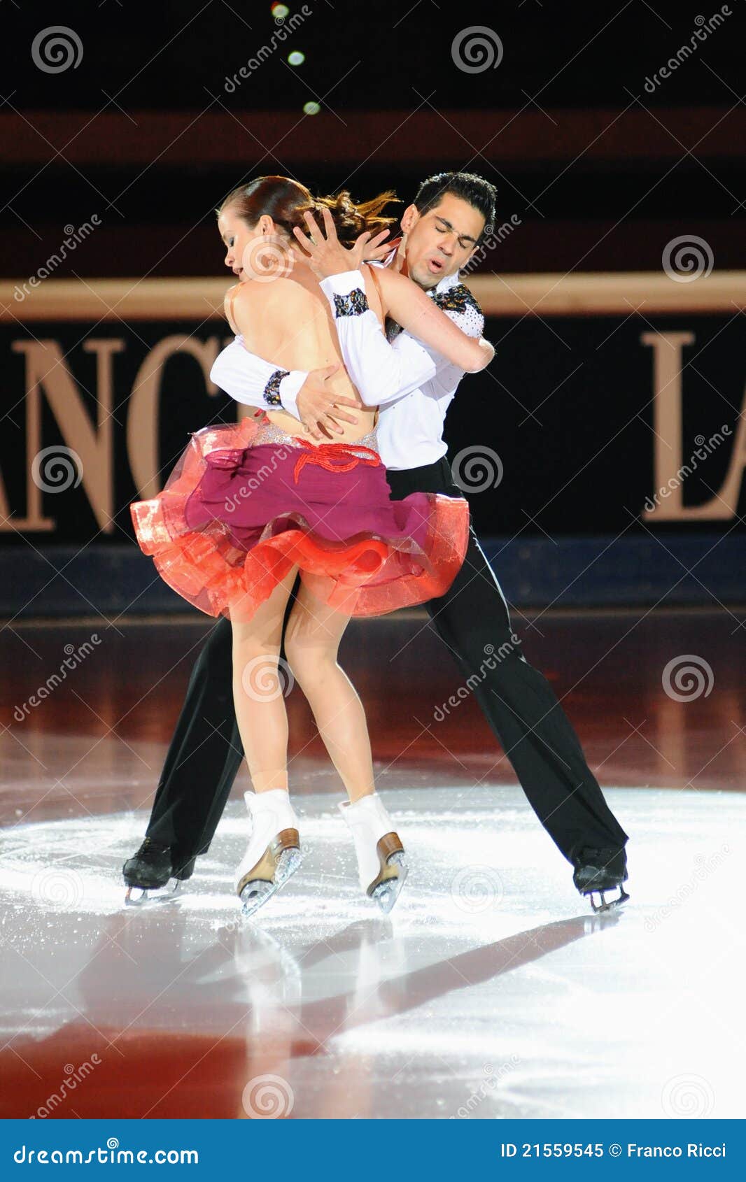 Ice Skaters Dancing at 2011 Golden Skate Award Editorial Image - Image ...