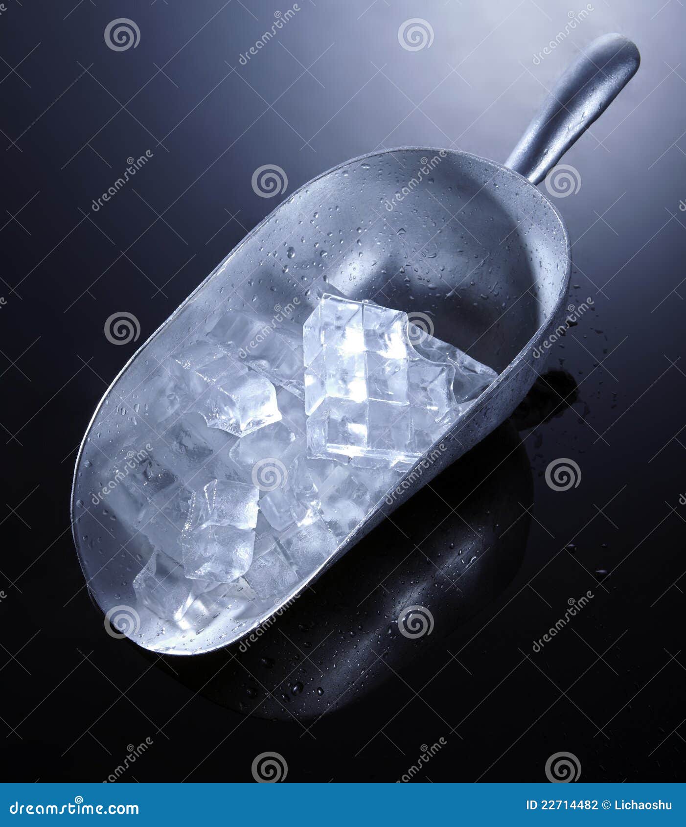 Ice in spoon stock photo. Image of refreshment, freshness - 22714482