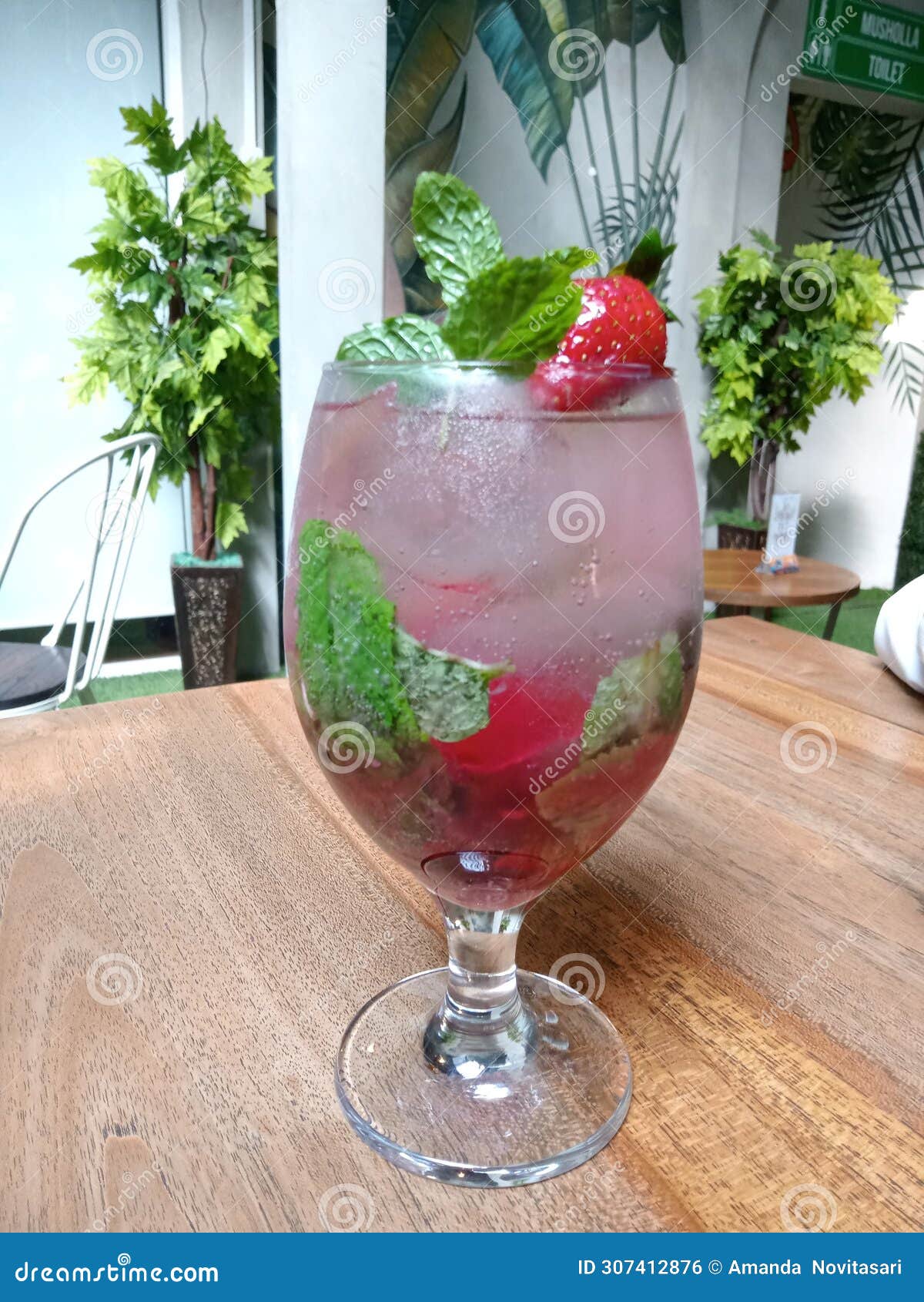 Ice strawbwerry with soda stock photo. Image of dish - 307412876