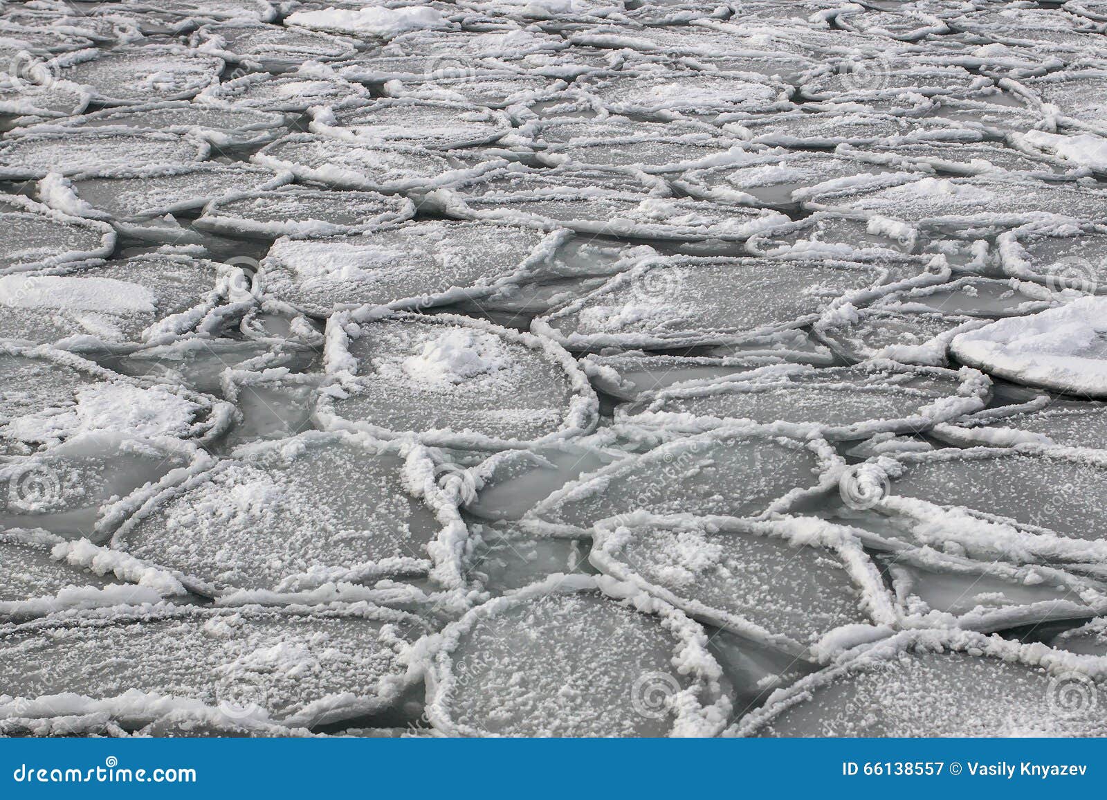 The Ice on the Surface of Freezing Sea Stock Image - Image of plate ...