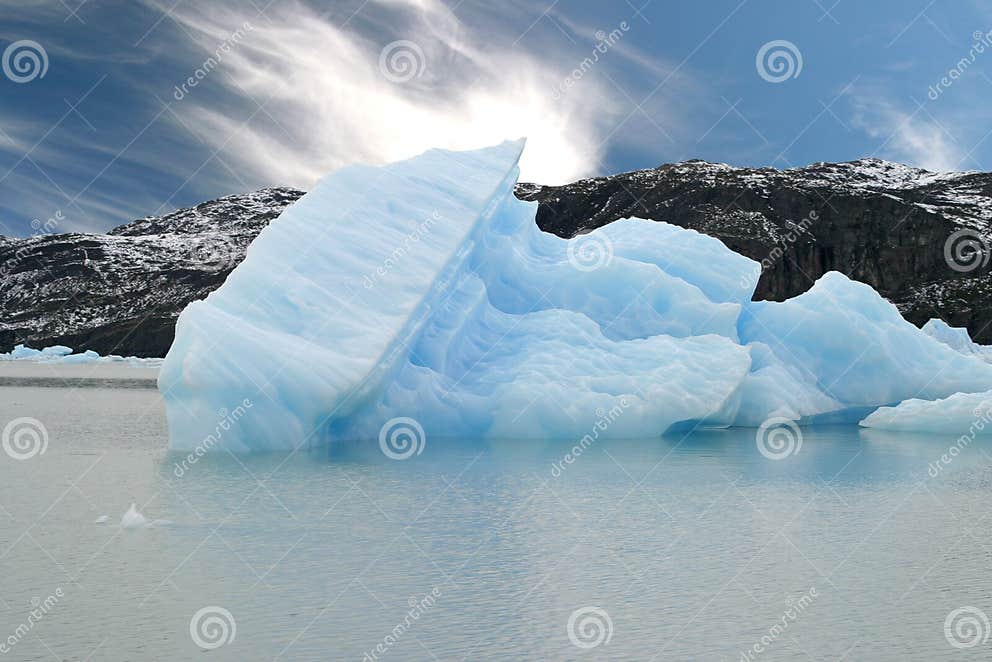Iceberg imagen de archivo. Imagen de recorrido, azul, patagonia - 3609155