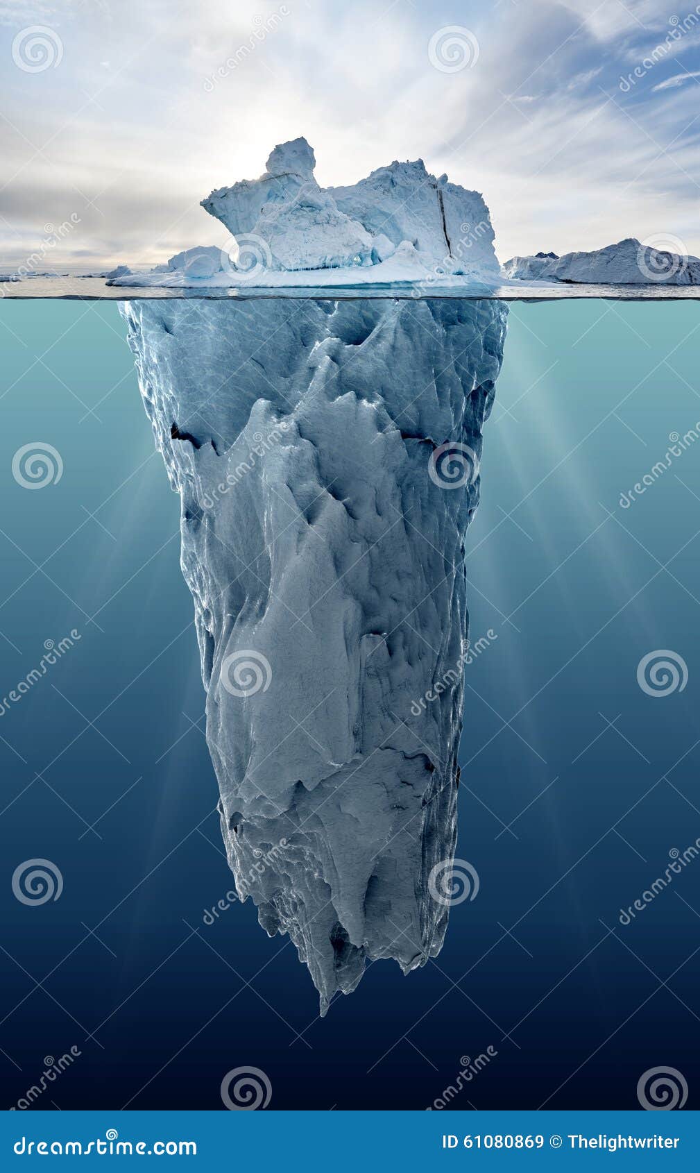 Iceberg Avec La Vue Sous-marine Image stock - Image du fonte ...