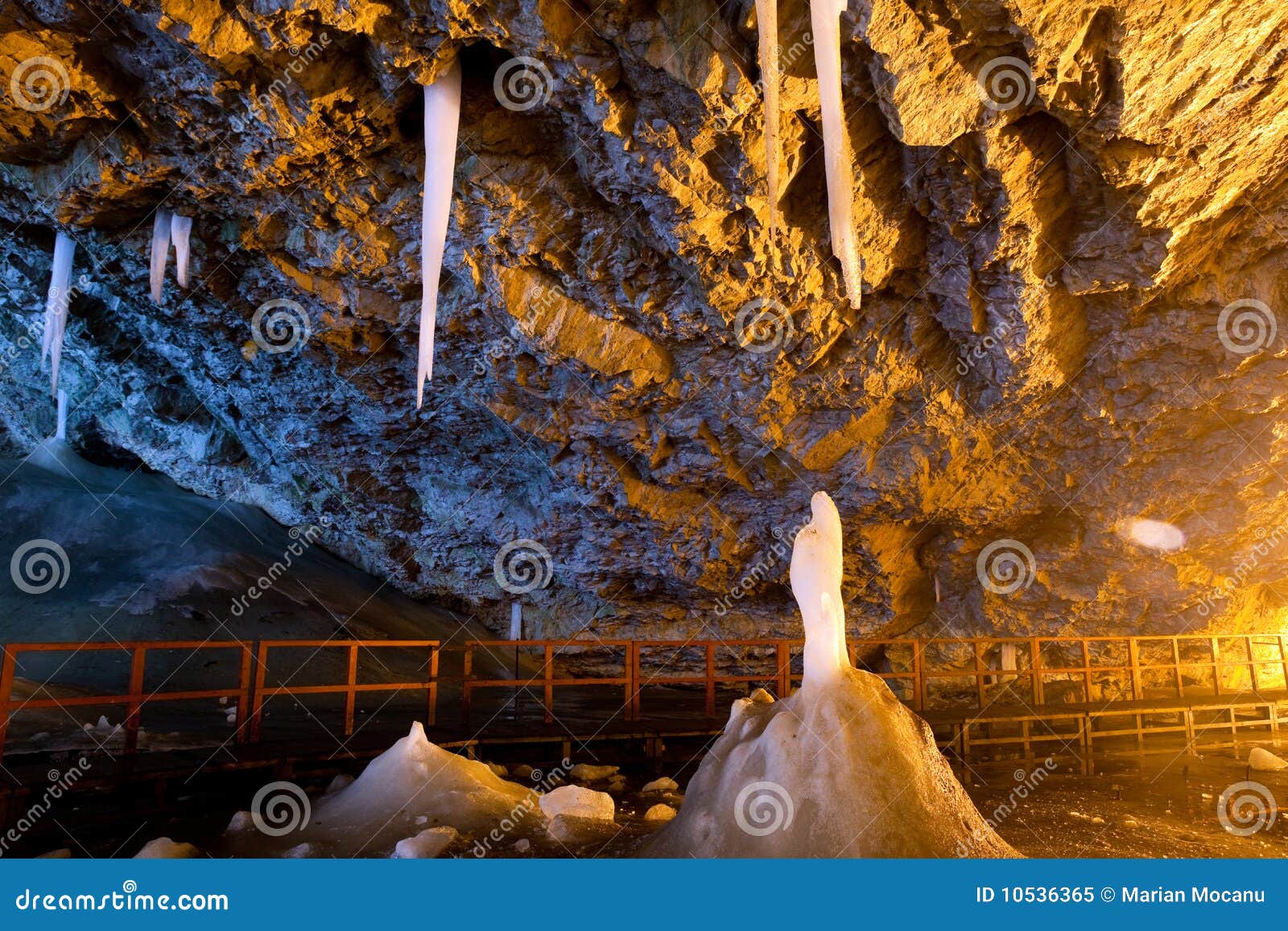 Iceberg cave stock image. Image of cold, earth, tunnel - 10536365