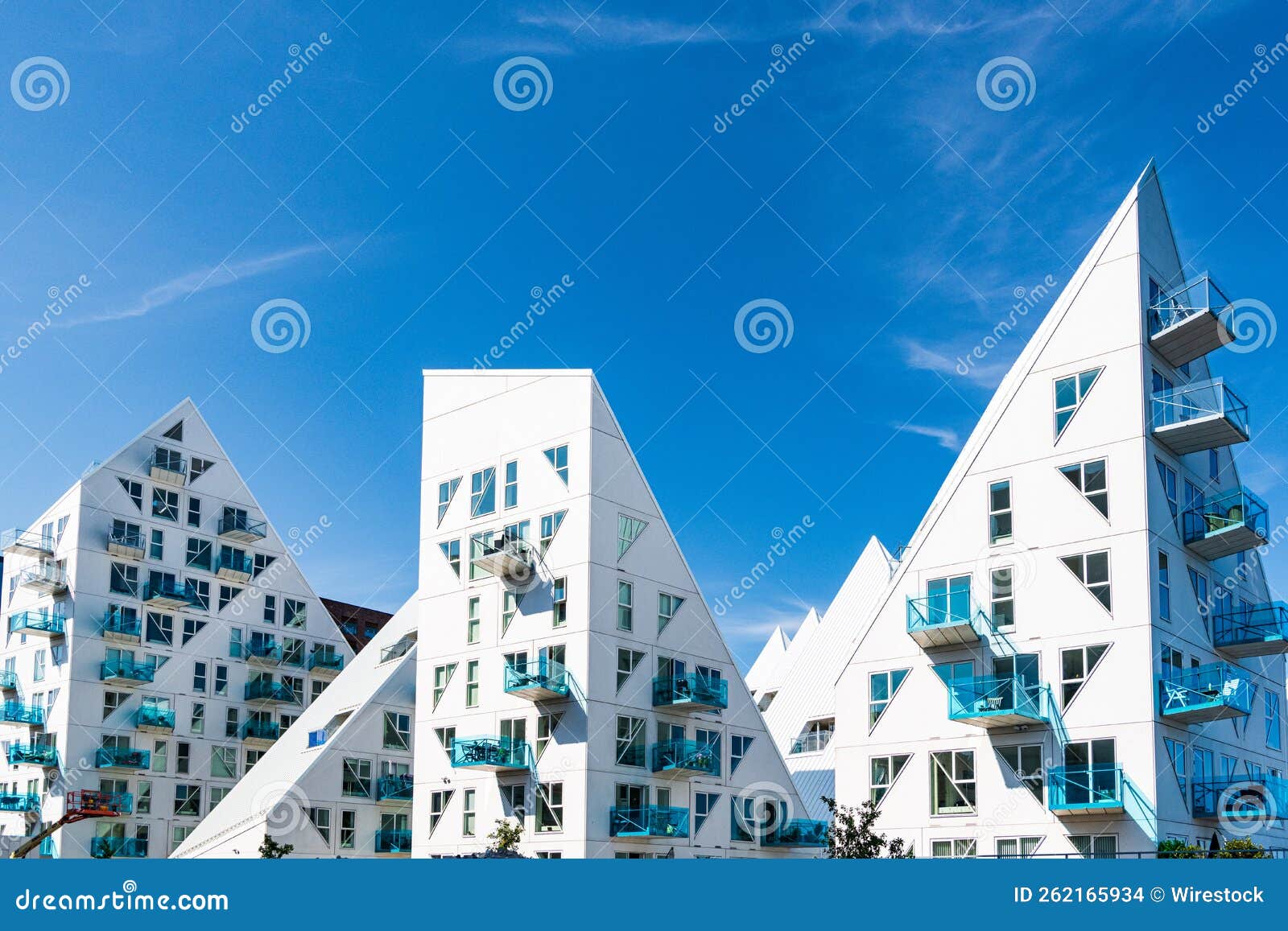 The Iceberg - Isbjerget editorial stock image. Image of apartment - 262165934