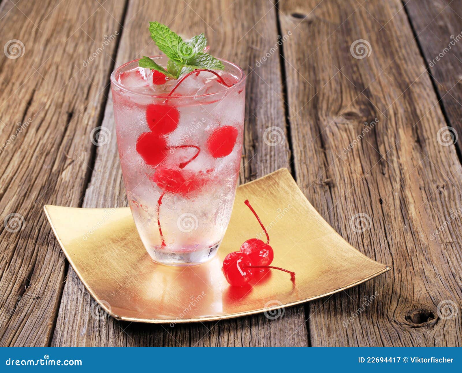 Iced drink stock image. Image of refreshing, table, glass - 22694417