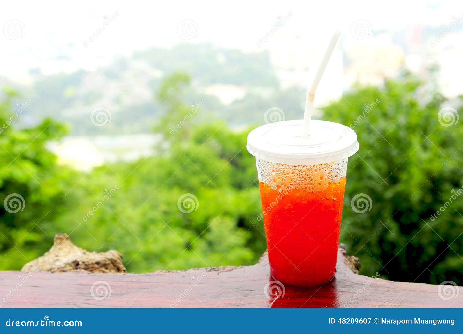 Iced lemon tea stock image. Image of frozen, drink, outdoors - 48209607