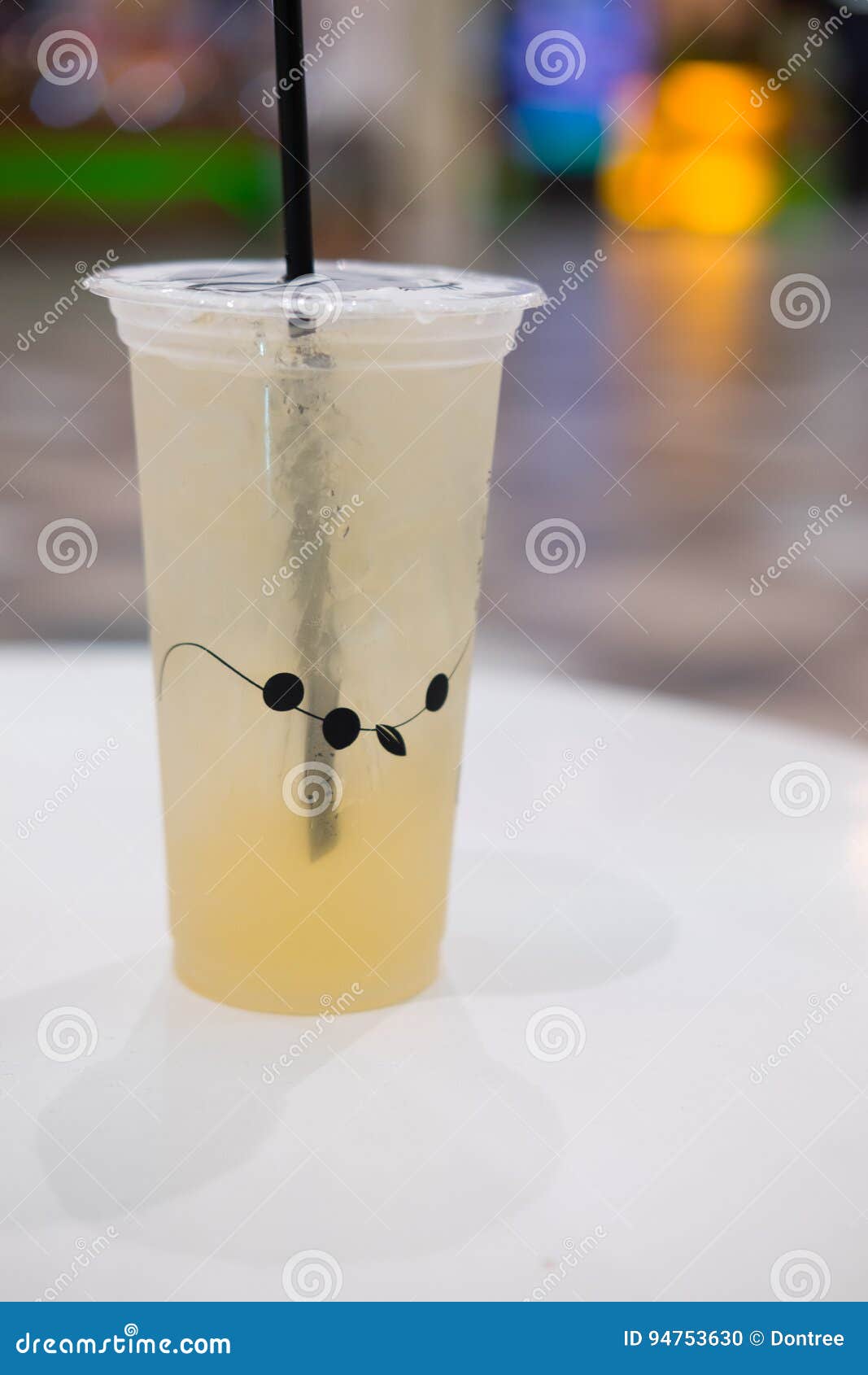 Iced tea in takeaway cup stock photo. Image of liquid - 94753630