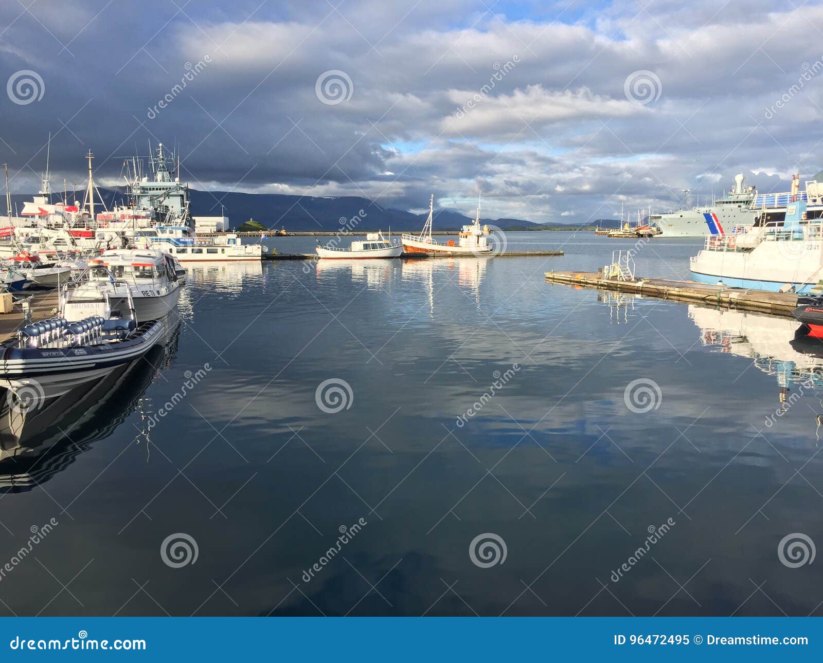 Iceland water harbour editorial image. Image of water - 96472495