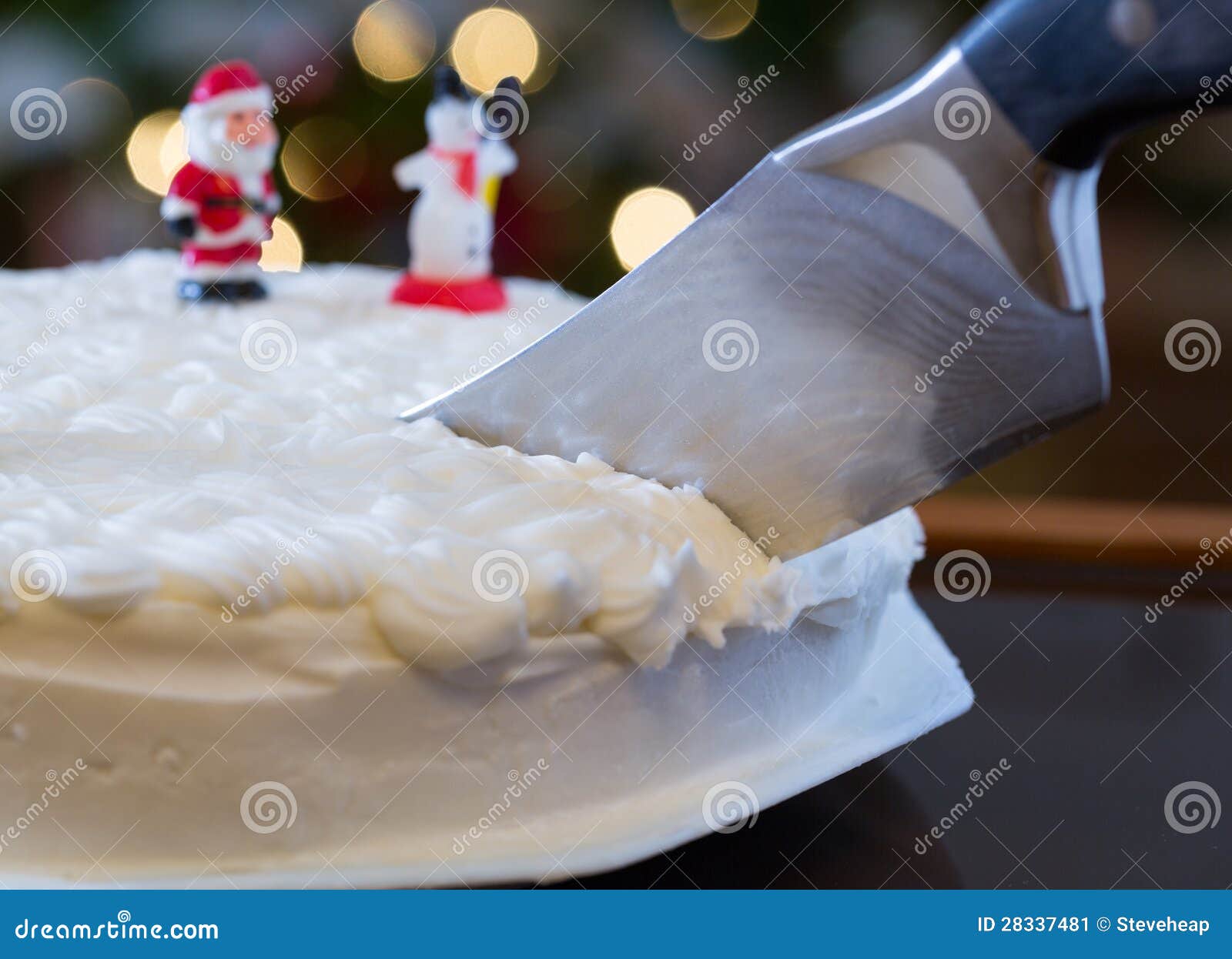 Icing on Christmas Cake with Tree Lights Stock Image - Image of pastry ...
