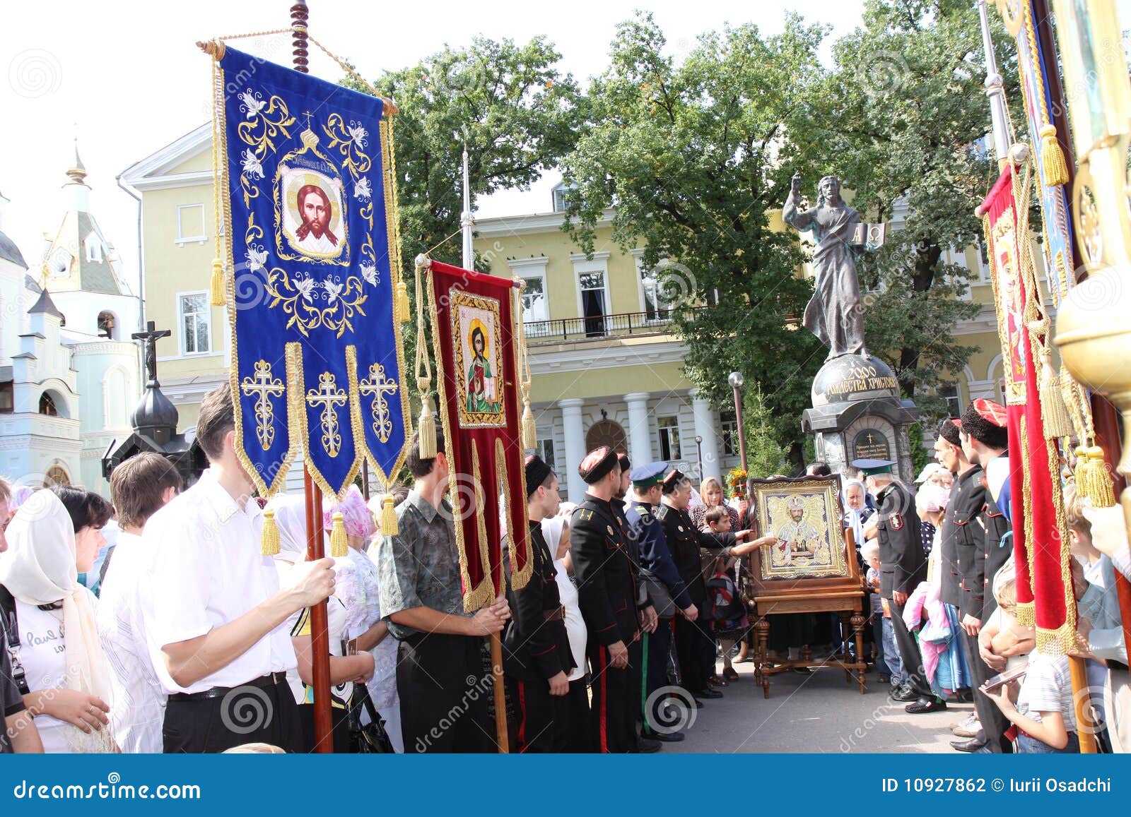 Icon caring procession editorial photography. Image of orthodoxy - 10927862