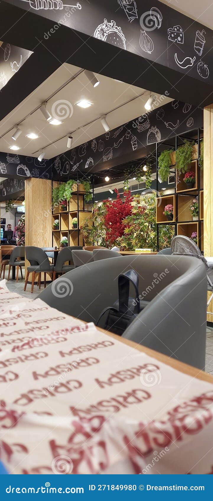 Iconic Design in Restaurant Editorial Image - Image of retail, iconic ...