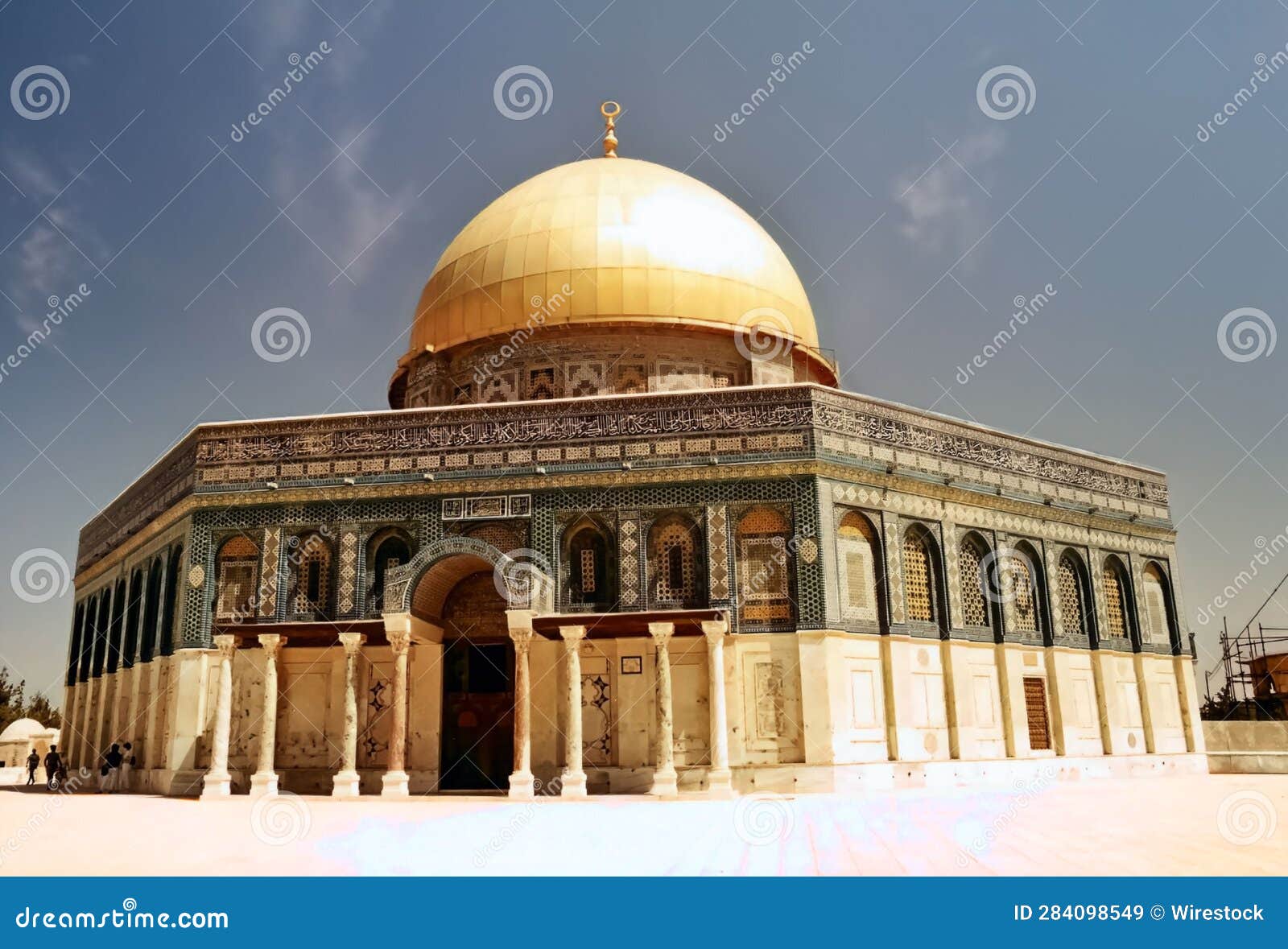 Iconic Dome of the Rock Mosque in Jerusalem. Editorial Stock Image ...
