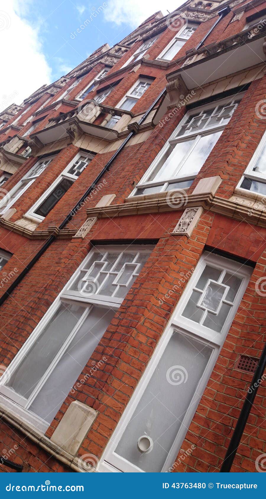 Iconic London Victorian Mansion Block Stock Photography | CartoonDealer ...