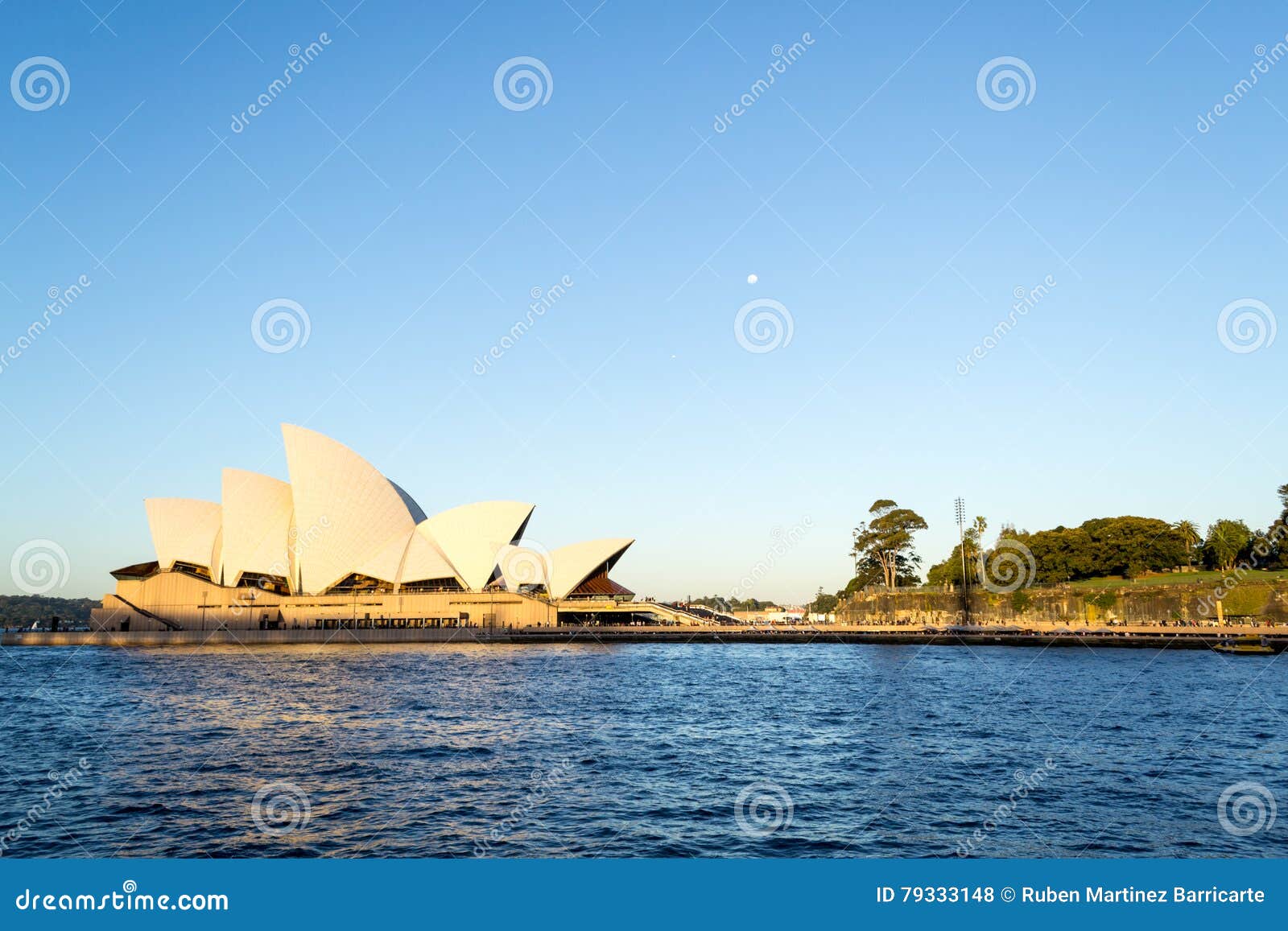 Iconic Opera house editorial stock photo. Image of cityscape - 79333148