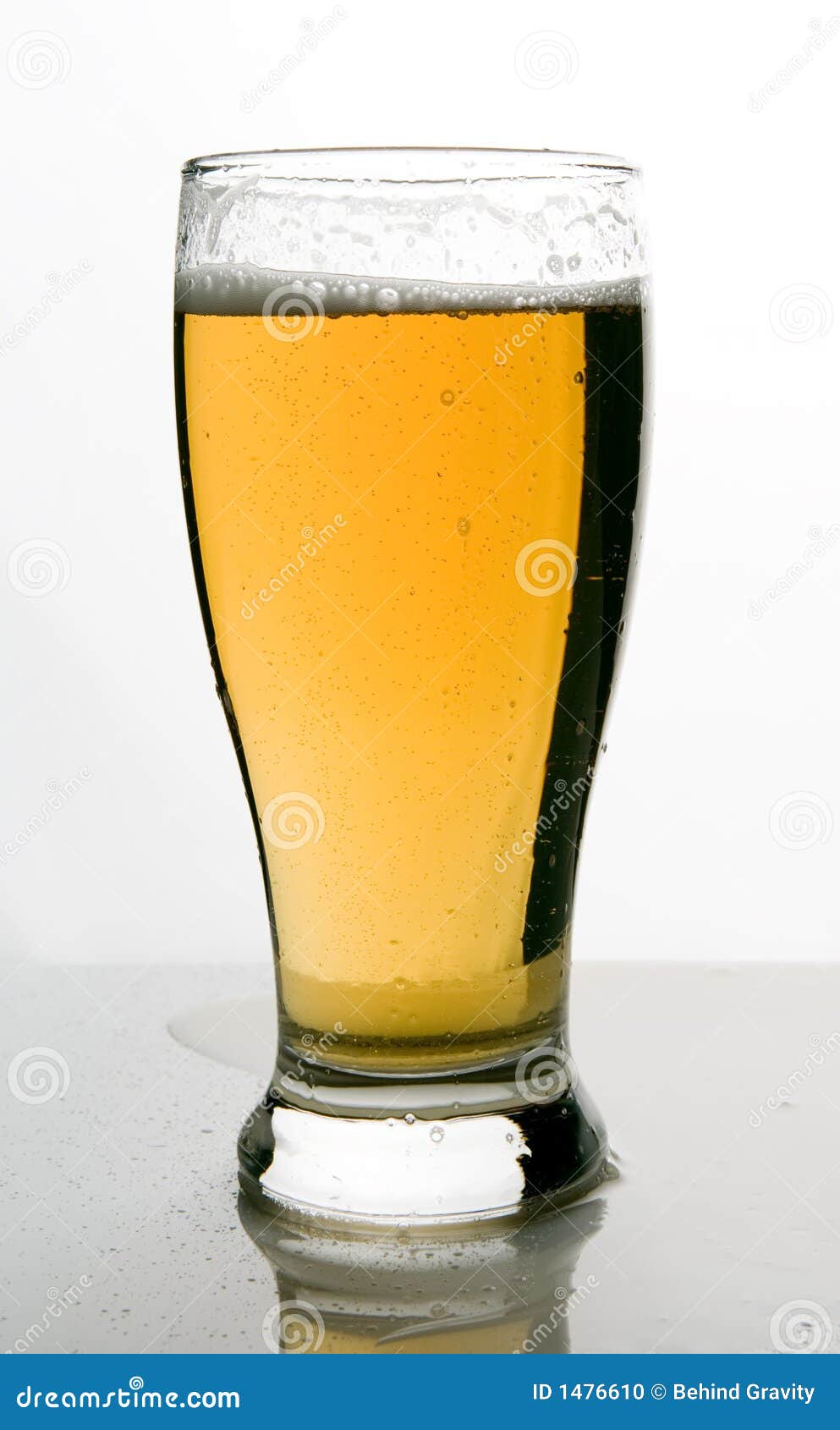 Icy Cold Frosty Draft Beer in Glass Stock Photo - Image of pour, draft ...
