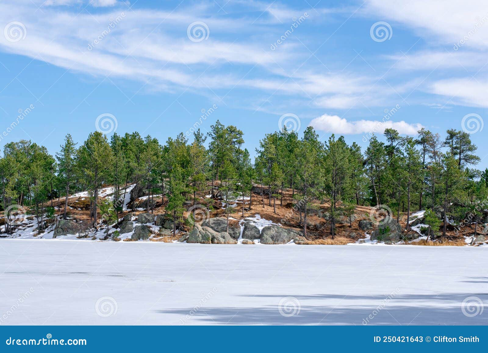 Icy Forest Over Lake Island Stock Image - Image of landscape, rock ...