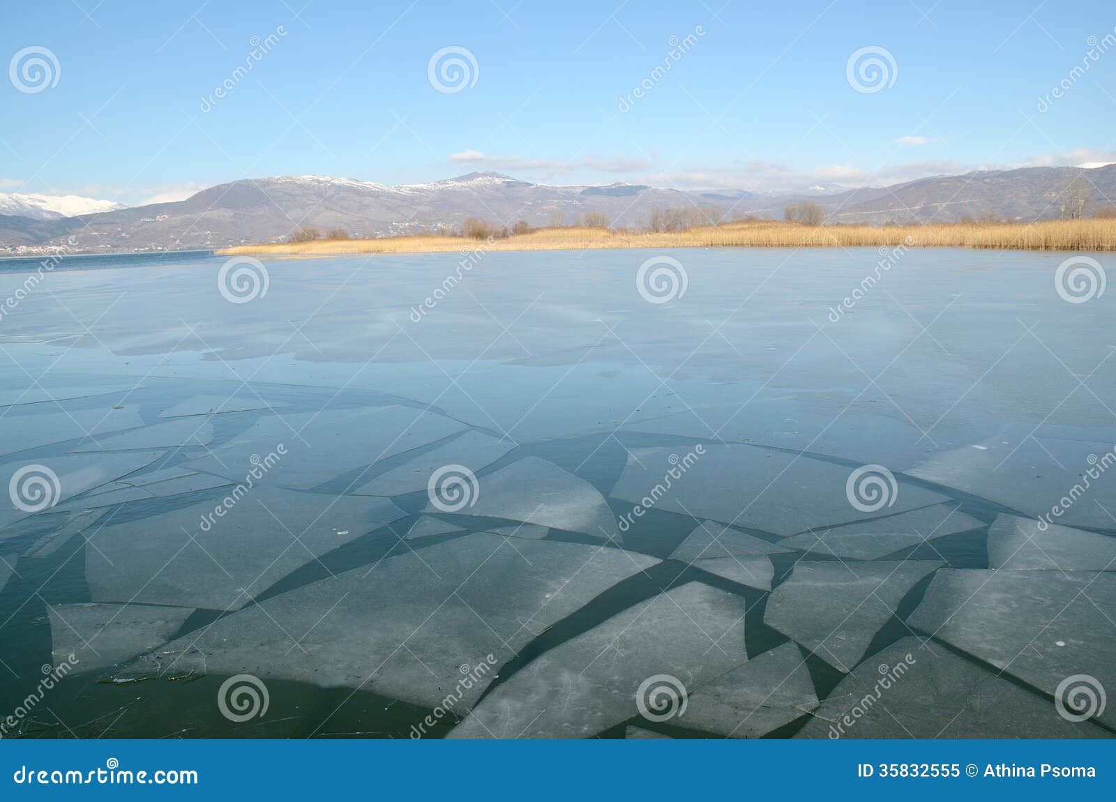 Icy lake stock image. Image of water, winter, landscape - 35832555