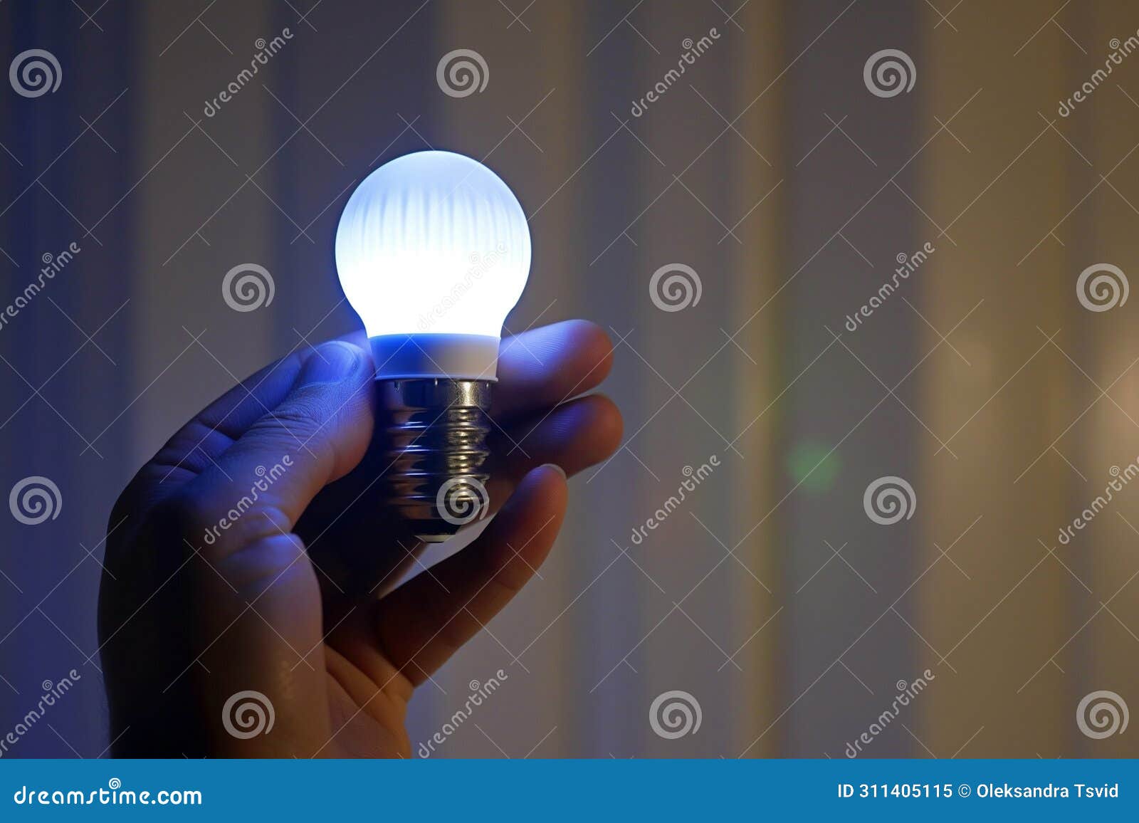 Idea Concept with Glowing Led Bulb, Electric LED Lightbulb Stock ...