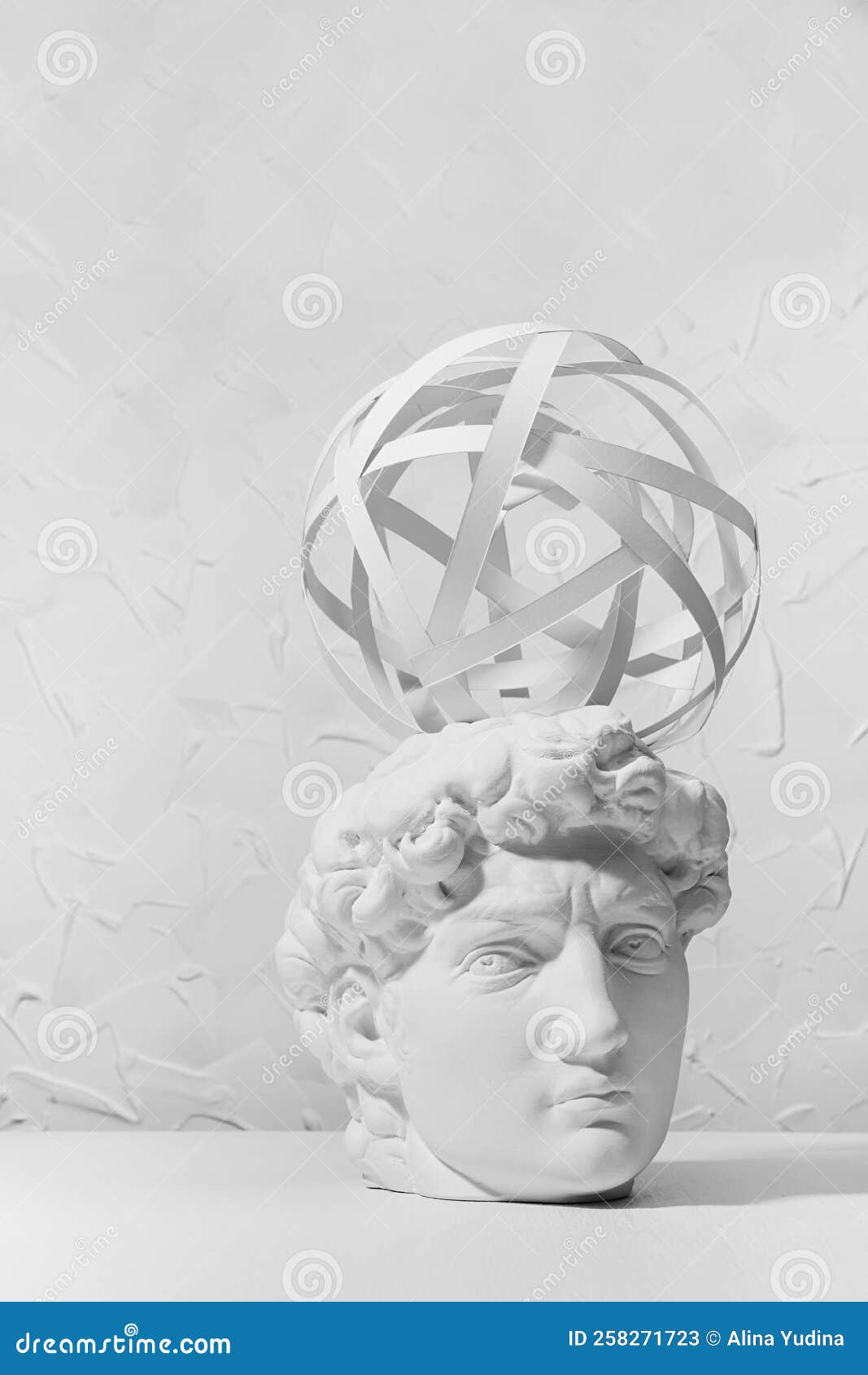 Idea Concept with Thinking Head of White Antique Statue David and ...