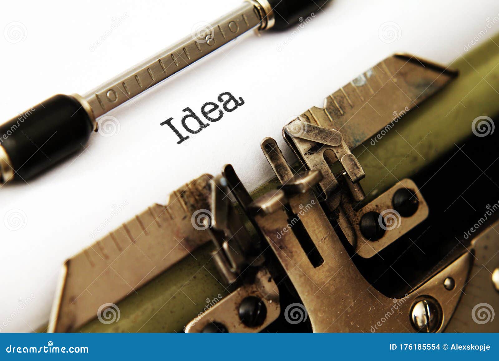 Idea on typewriter stock photo. Image of paper, oldfashioned - 176185554