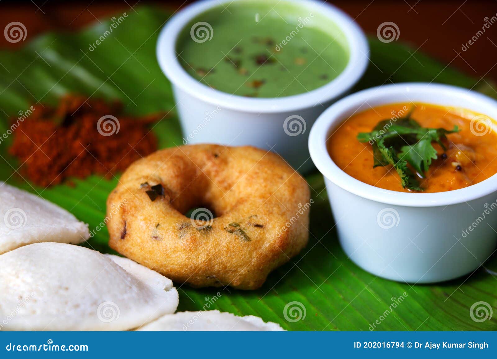 Idli and Wada for Breakfast Stock Photo - Image of cereal, breakfast ...