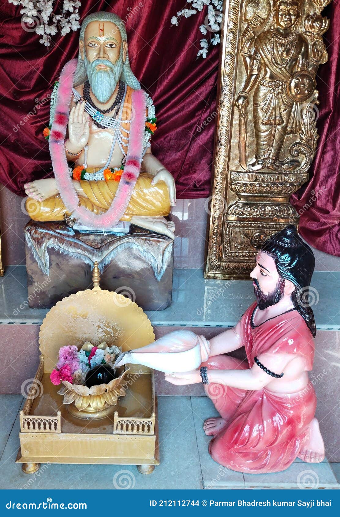 Idol& X27;s of Hindu Deities Stock Photo - Image of festival, carnival ...