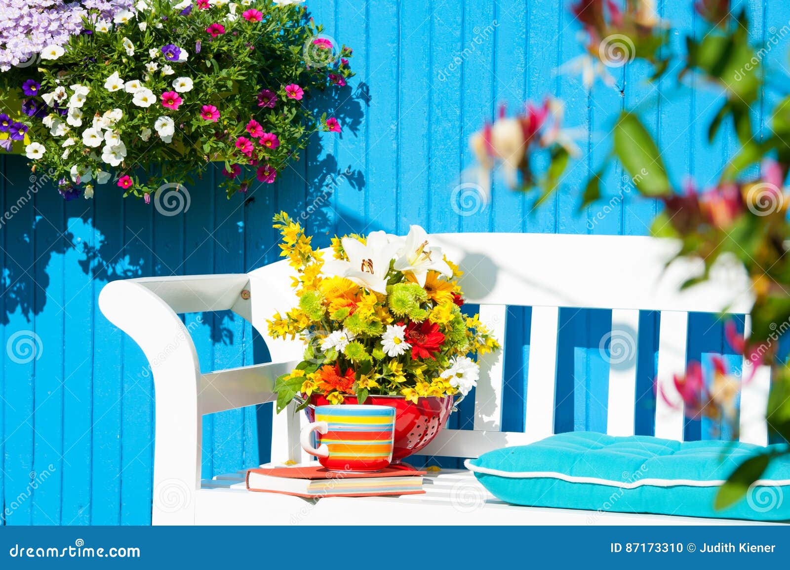 Idyllic garden stock photo. Image of space, summertime - 87173310