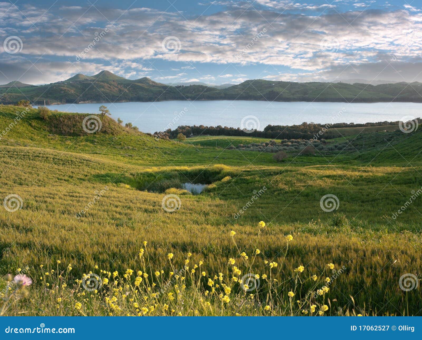 Idyllic Landscape with Lake Stock Image - Image of mount, bucolic: 17062527