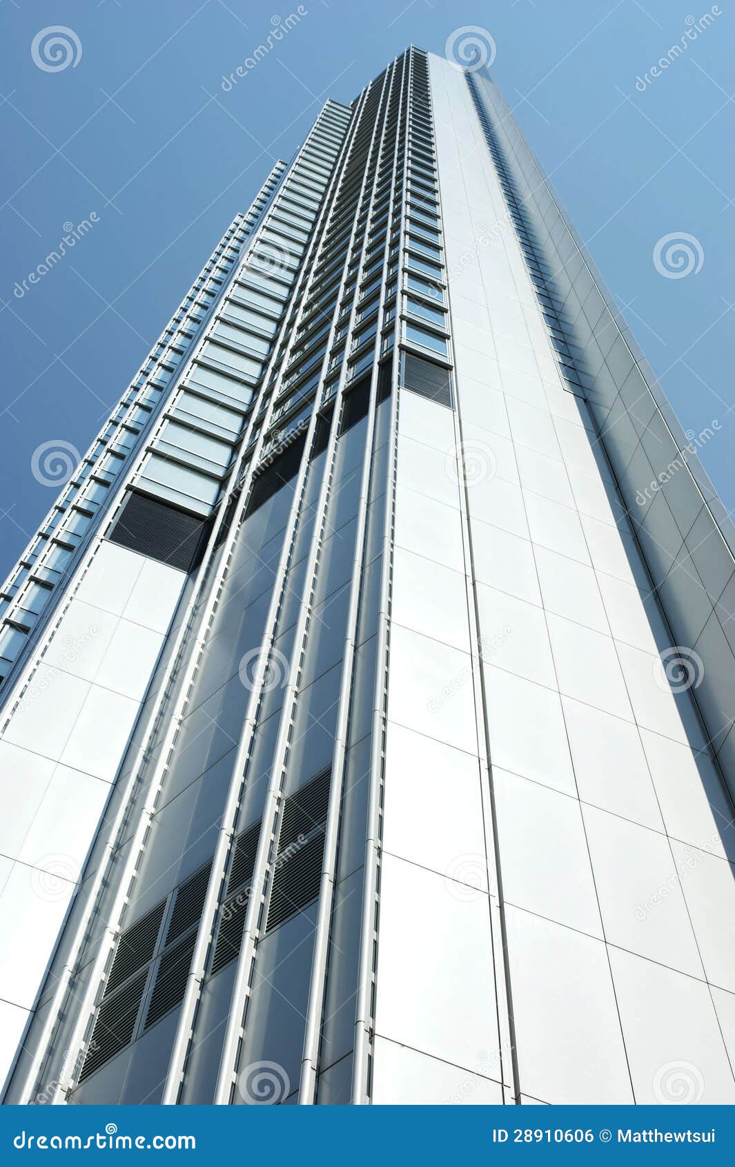 IFC building editorial photo. Image of blue, architecture - 28910606